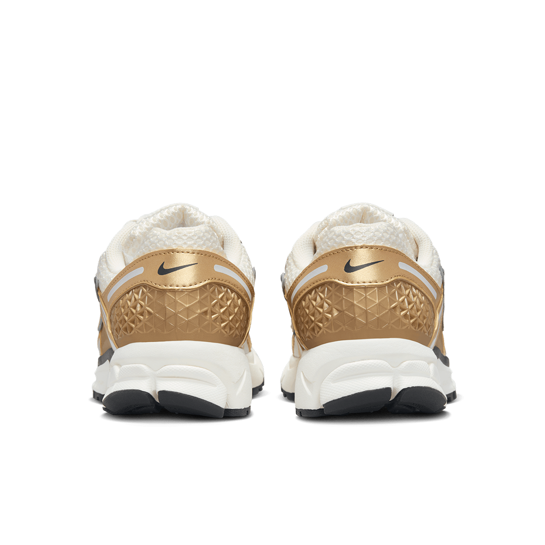 WMNS Nike Zoom Vomero 5 - 'Photon Dust/Metallic Gold' - Kicks Lounge